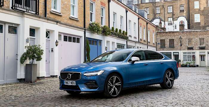 Volvo Electric Car Chargers | Installed from £34 a month | Smart Home ...