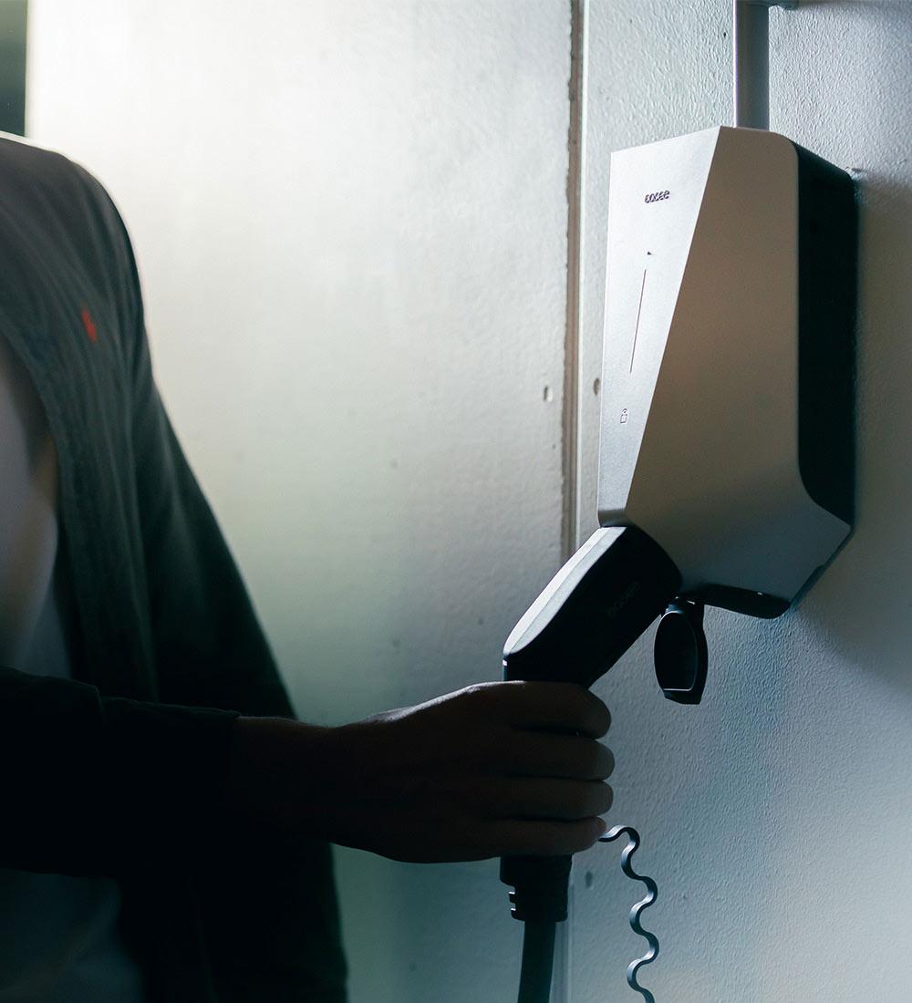 Easee One EV Charger Installation | From £1034 or £30 a month | Smart ...